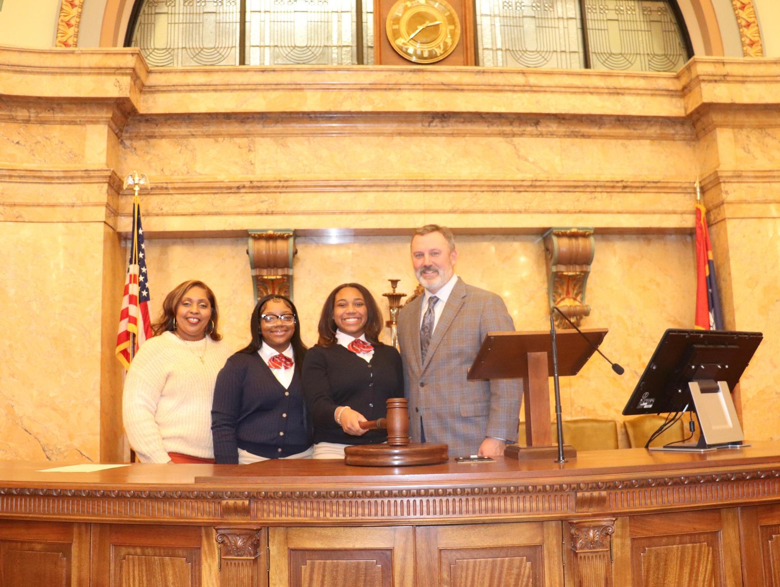 Canton student pages in Mississippi House